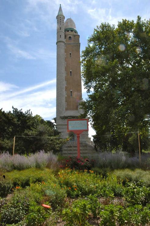 Compton Hill Reservoir Park | City of St. Louis Parks