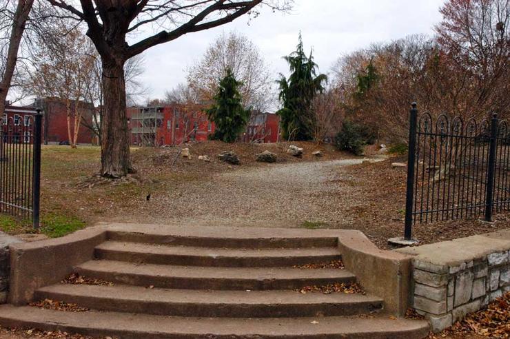 Pontiac Square Park | City of St. Louis Parks